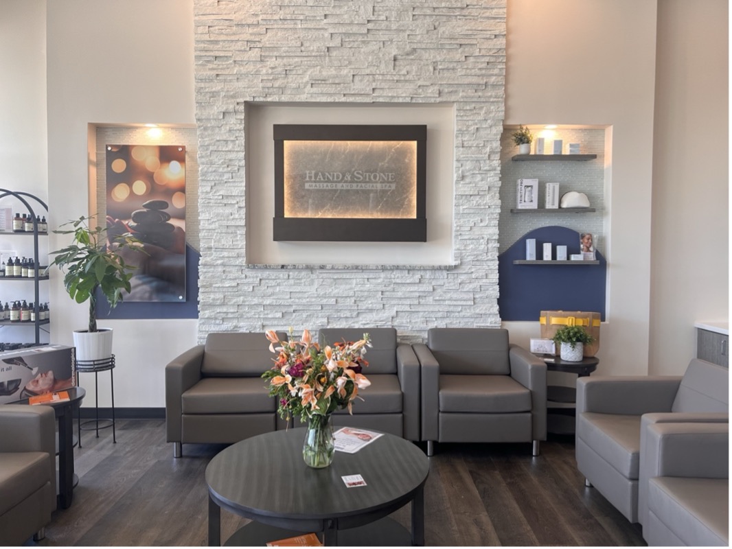Why Hand & Stone Is a Reliable Franchise Investment