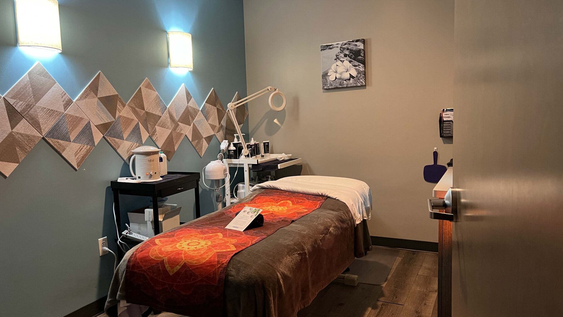 Weatherford - Hand & Stone Massage and Facial Spa | Relaxing Massages ...
